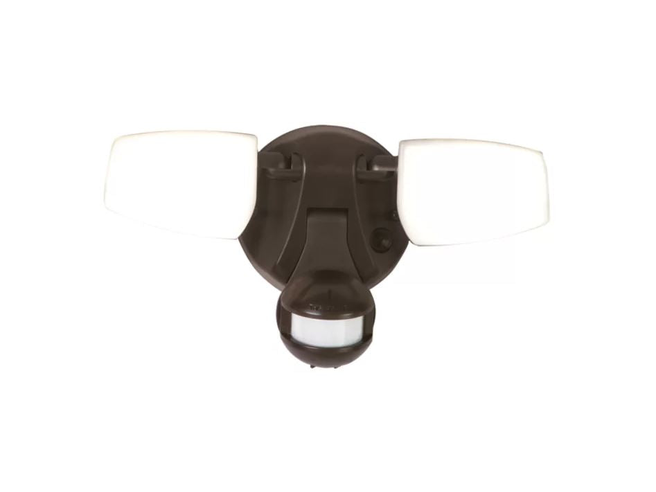 Illuminate Your Outdoors with the HALO MST18VCx PC LED Twin Head Flood ...