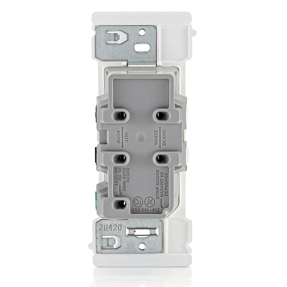 Leviton E5325-W 15 Amp, 125 Volt, NEMA: 5-15R, 2 Pole, 3-Wire, Straigh ...